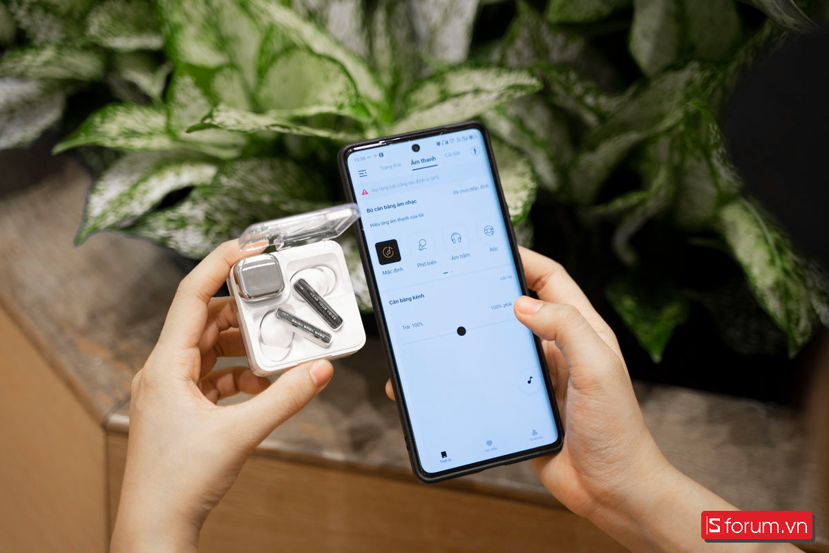 Trên tay tai nghe QCY Melobuds Neo: Thiết kế cực đẹp